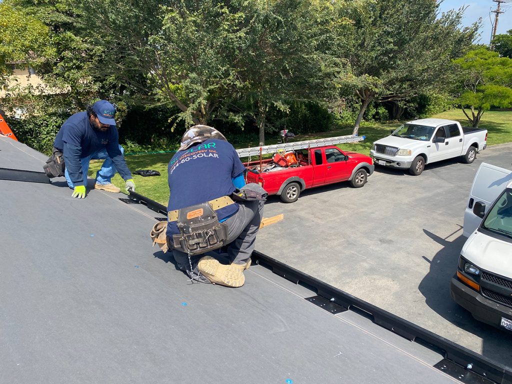 GAF Deco-Tech integrated solar system 10kW | Solar Discovery