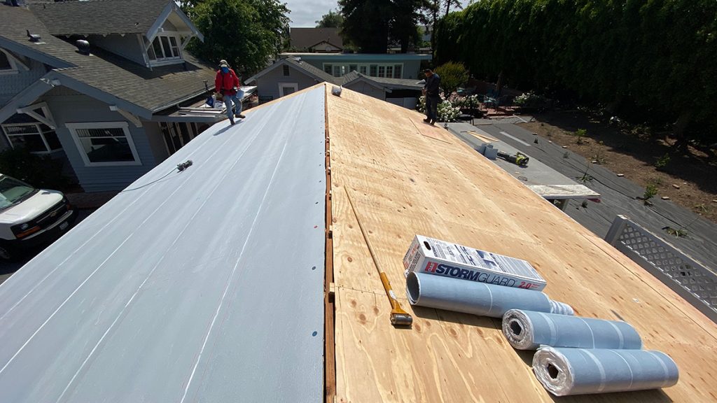 GAF Deco-Tech integrated solar system 10kW | Solar Discovery