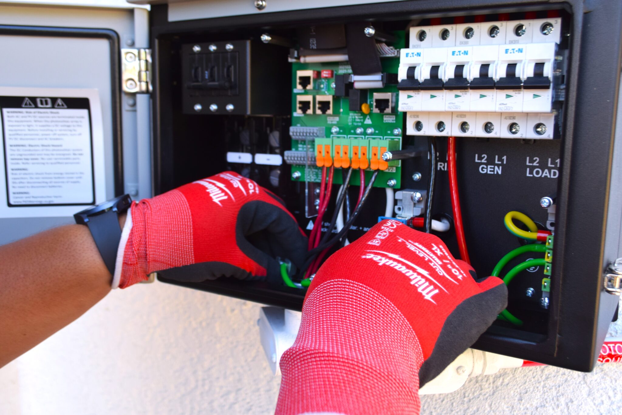 Services: Solar Panel Maintenance | Inverter & Battery Troubleshooting